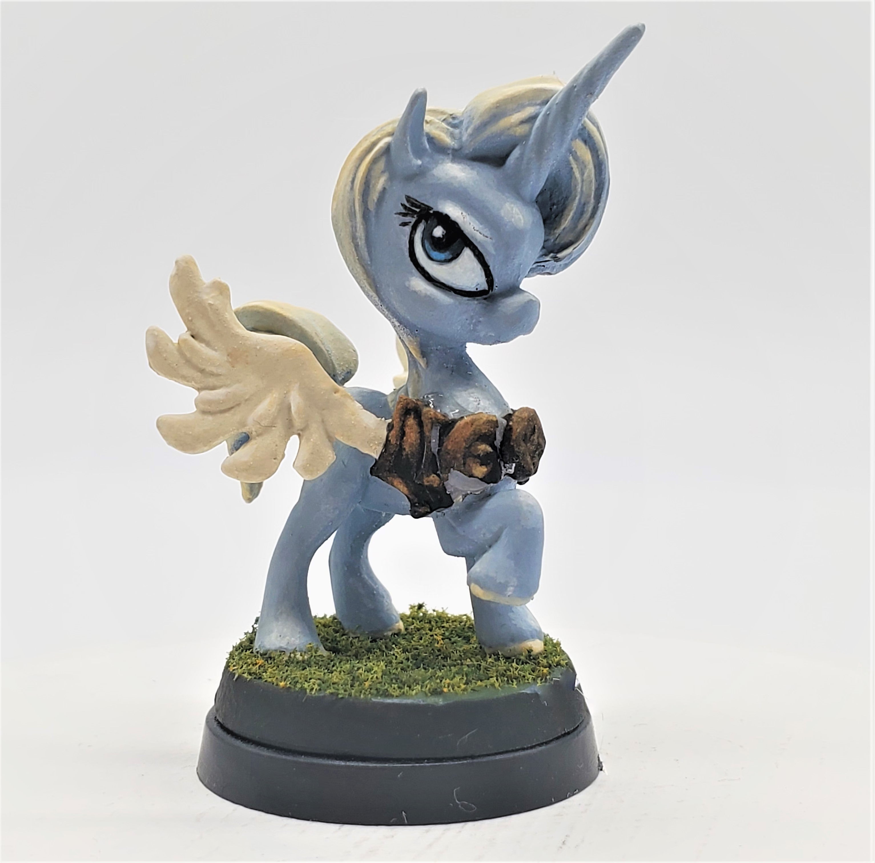Chibi Alicorn – Impact! Miniatures